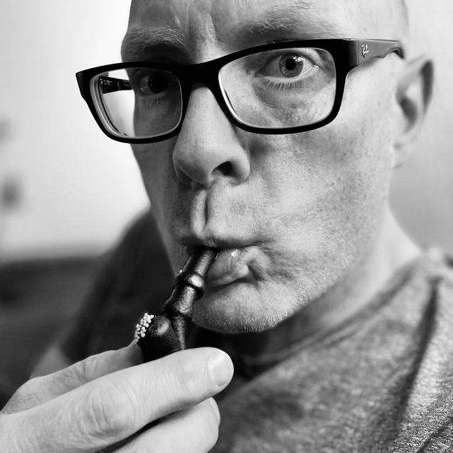 Vita Markus Hansen: Werdegang in Kunst, Fotografie und Musik - mhmedia.de